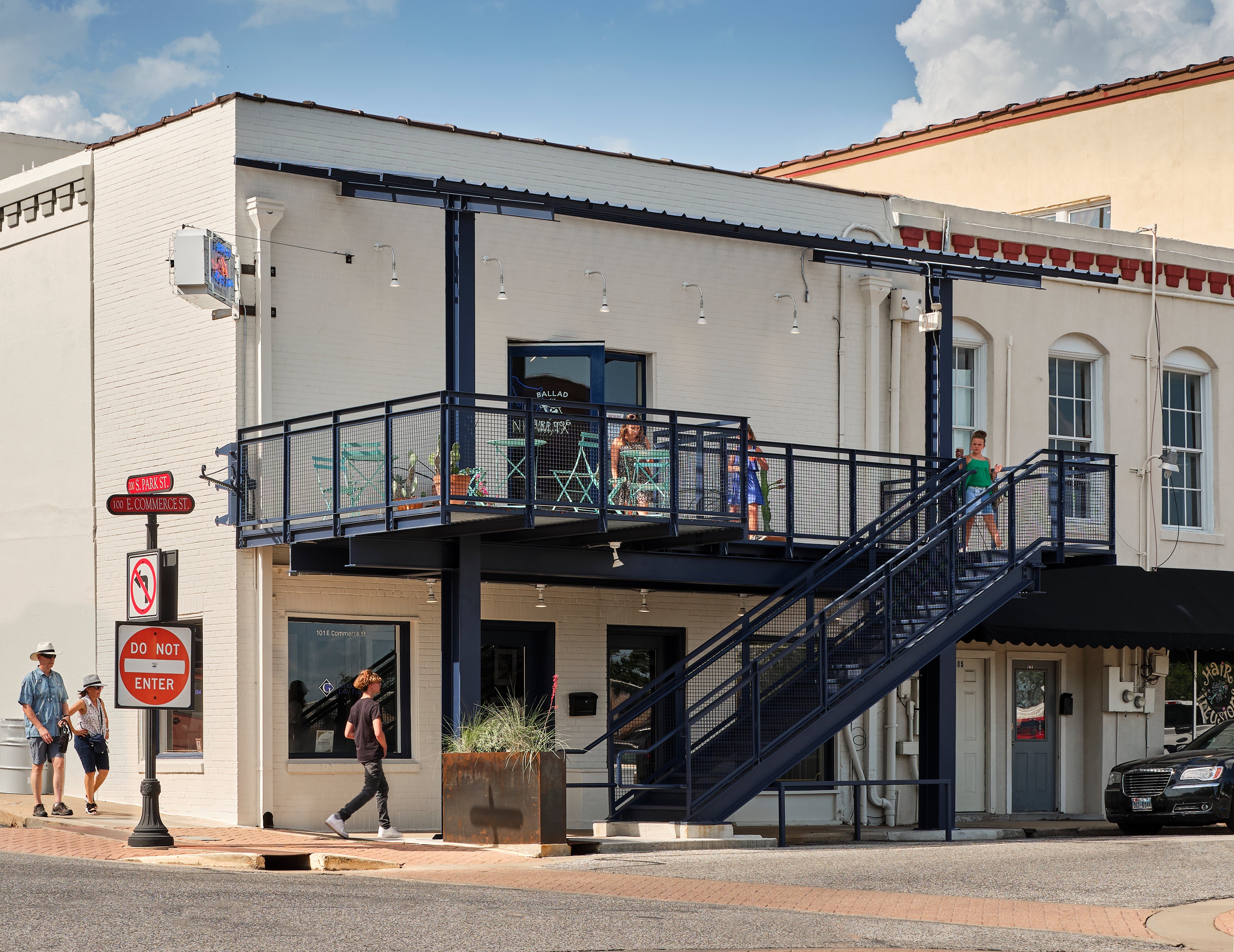 Things to do in Brenham: the Historic Texas Town – Ballad of the Bird Dog